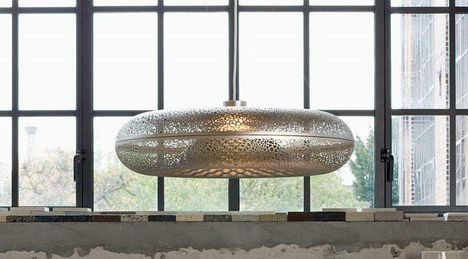 Aeros lamp by Ross Lovegrove - FashionMag.us